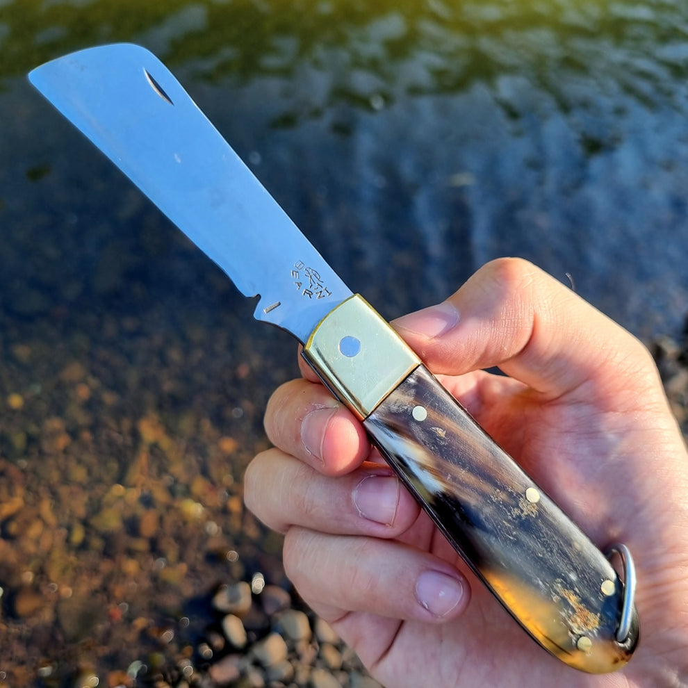 Canivete Flow cabo chifre lamina inox